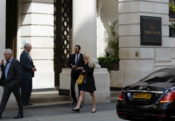 The Location | Gresham St. Paul's